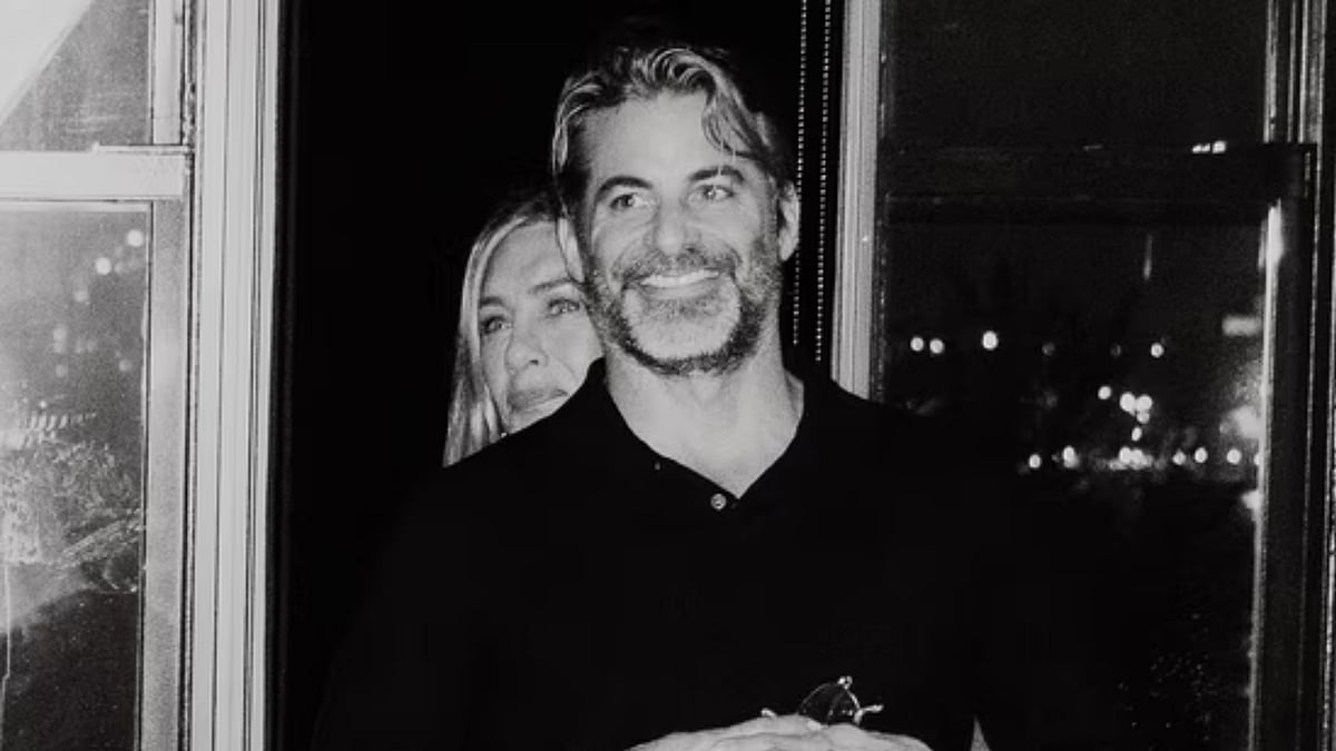 Jennifer Aniston confirms relationship with Jim Curtis in heartfelt ...