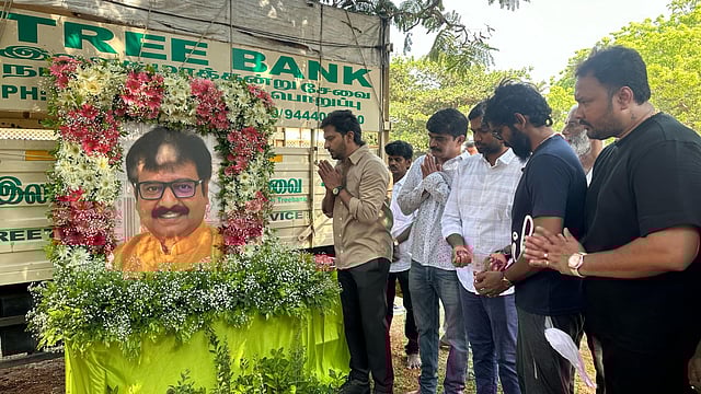 Actor Vaibhav plants saplings on the third death anniversary of Vivekh