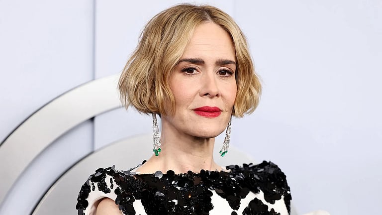 Sarah Paulson expresses her wish to do comedy: "All you want me to do ...