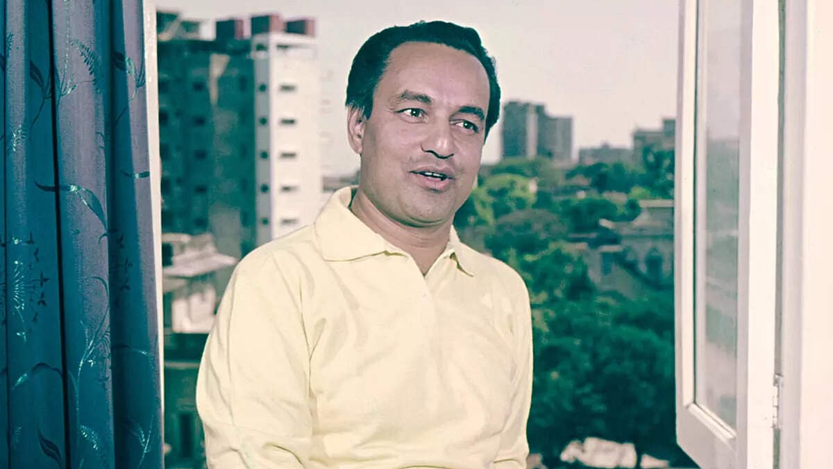 Mukesh at 102: Nitin Mukesh, Neil, and Mamata Banerjee honour legendary ...