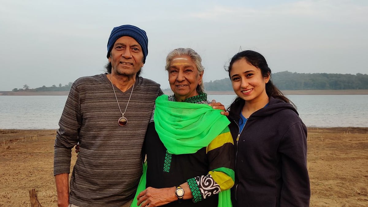 Singer Janaki's family releases statement addressing rumours ...