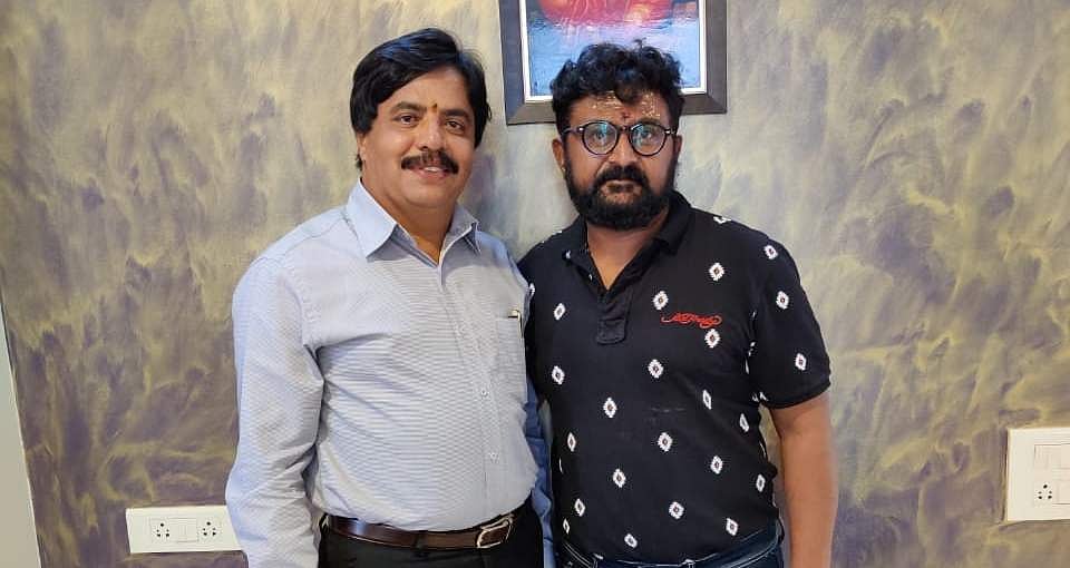 Komal returns with full-fledged comedy drama