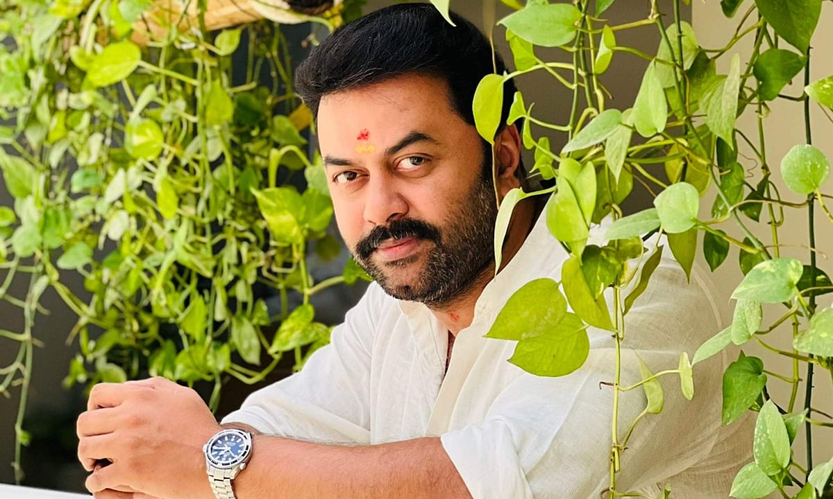 Indrajith joins the sets for Marivillin Gopurangal